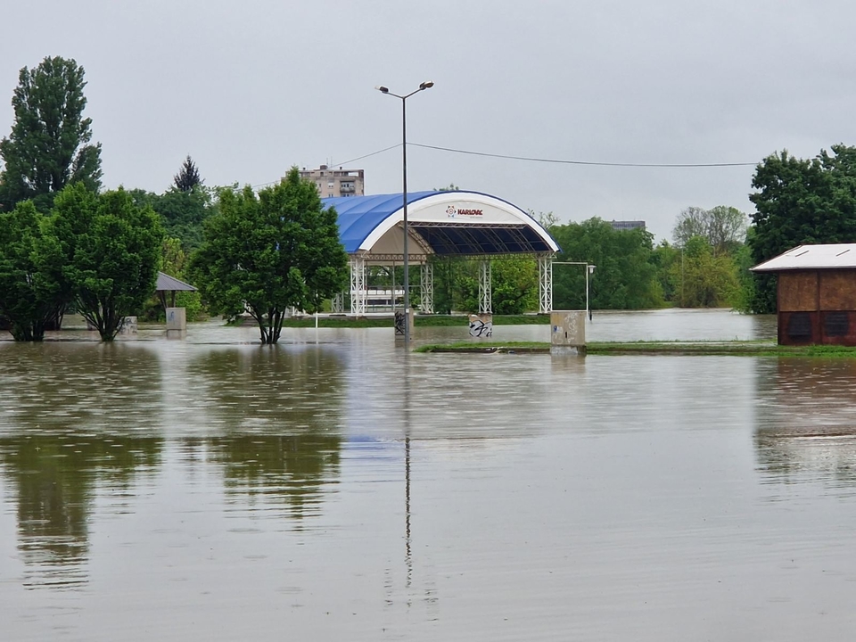 Fotogalerija: FOTO GALERIJA Karlovac - nabujale rijeke i nova poplava ...