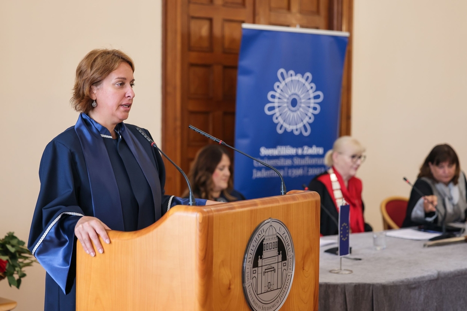 Fotogalerija: Promocija 186 magistrica i magistara na Sveučilištu u ...